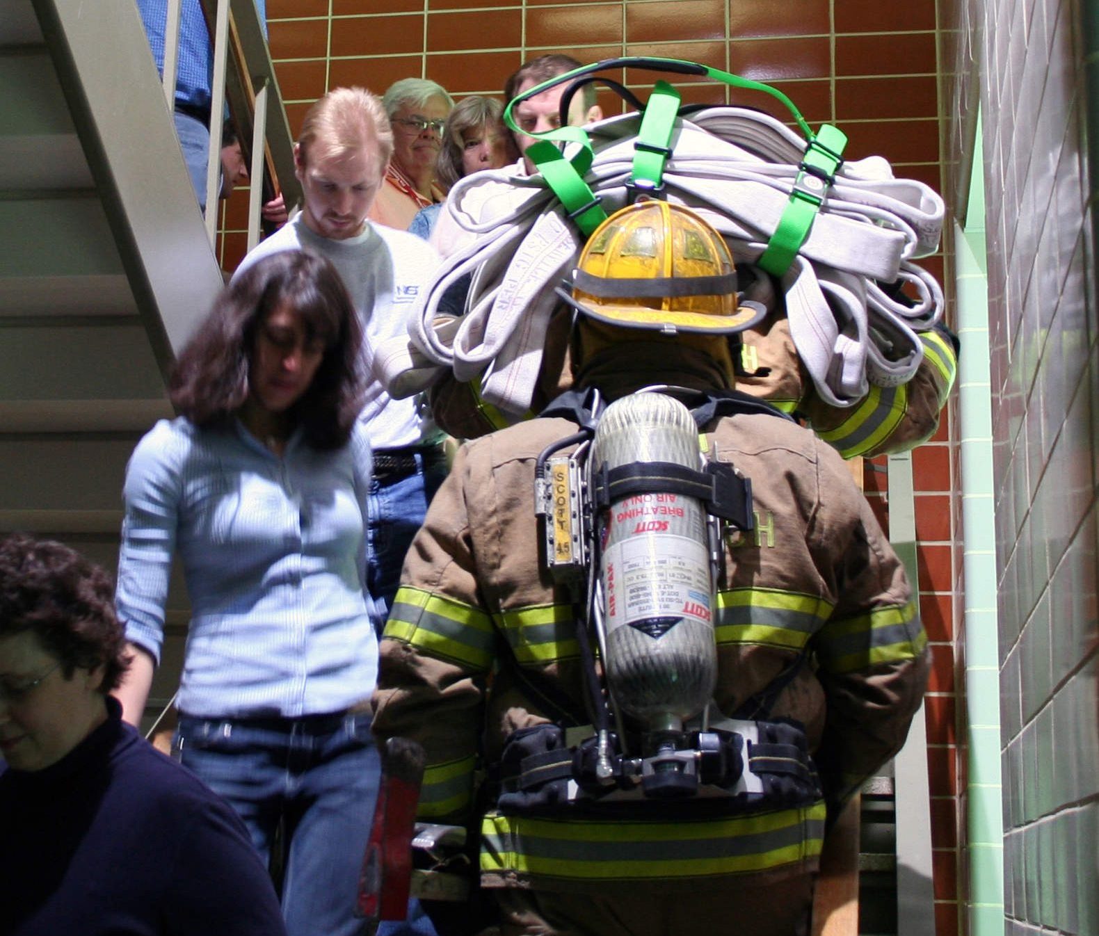 The Challenge of Emergency Evacuation from High-Rise Buildings - Risk ...